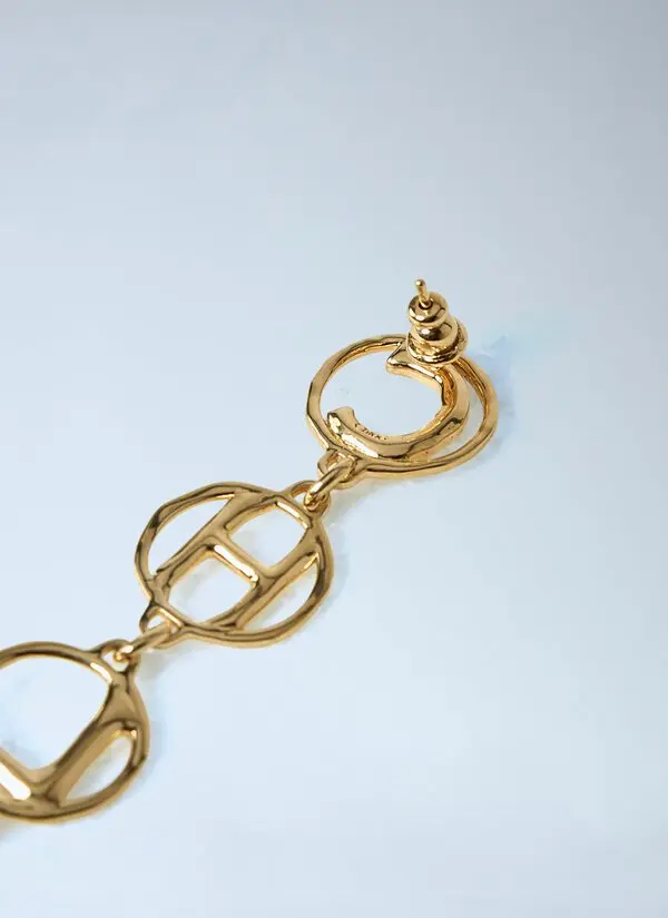 Chloé Script Letter Pendant Drop Earrings In -tone Metal - Gold