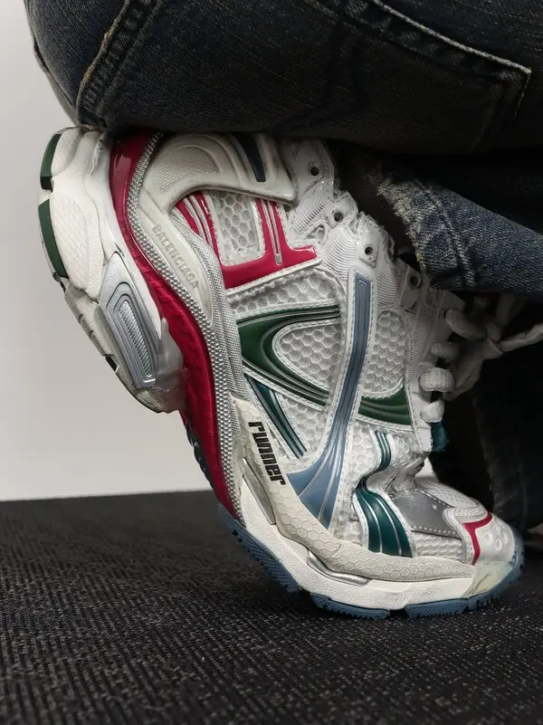 Balenciaga Runner Low-top Mesh Sneakers - Multicolor