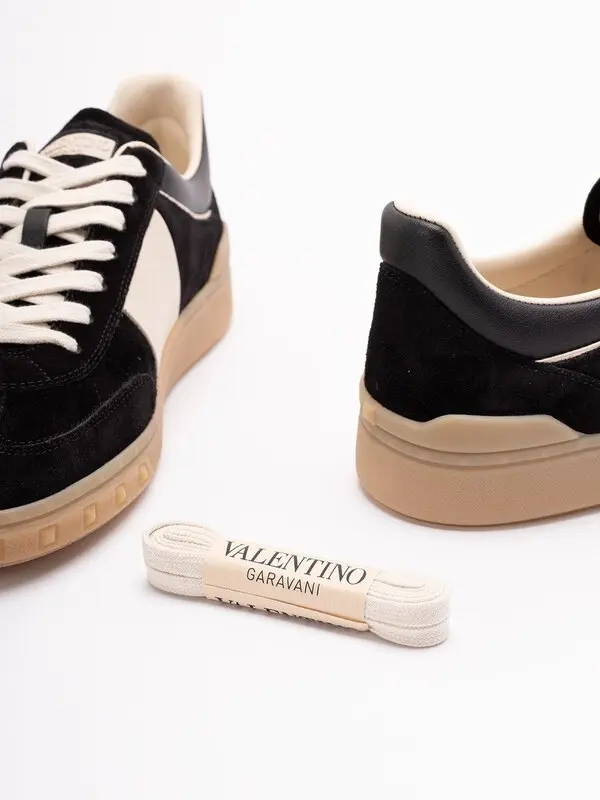 Valentino Garavani Upvillage Sneakers - Multicolor