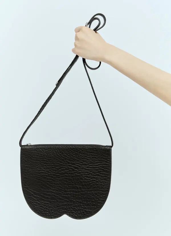 Burberry Chess Pouch Shoulder Bag In Pebble-grain Leather - Black