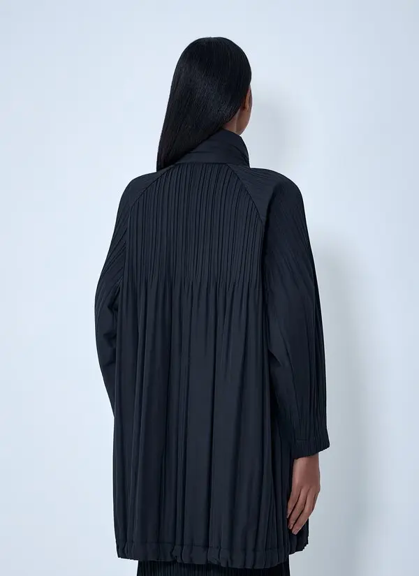 Issey Miyake High-neck Pleated Coat