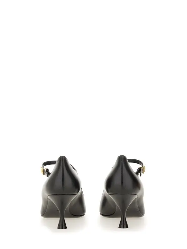 Dolce & Gabbana Leather Pumps With Buckle Detail - Black