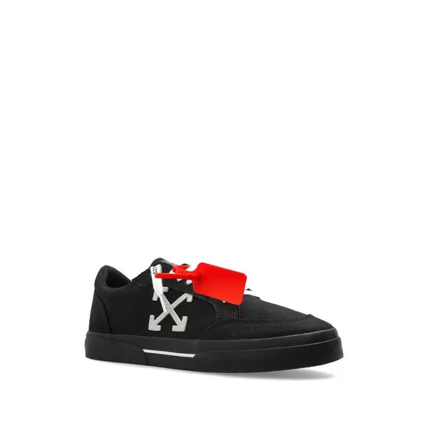 Off-White Arrow Motif Lace-up Low Top Sneakers - Black