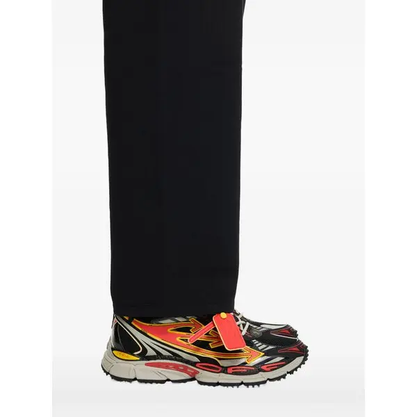Off-White Arrow Motif Low-top Sneakers