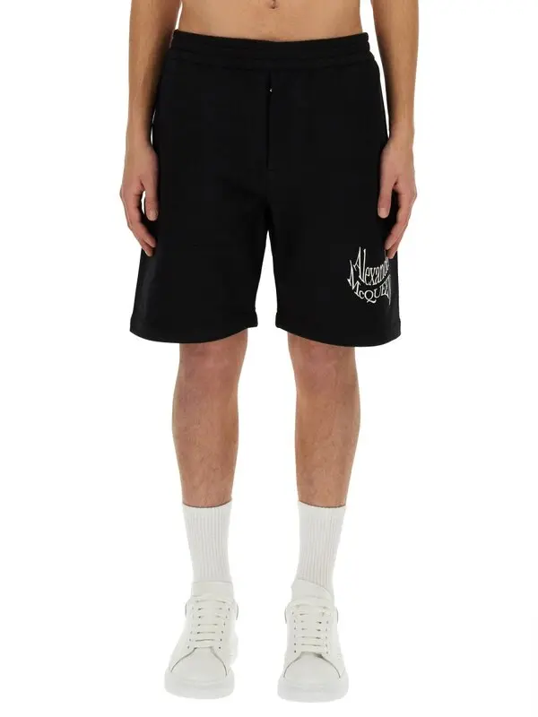 Alexander McQueen Bermuda Shorts With Logo - Black