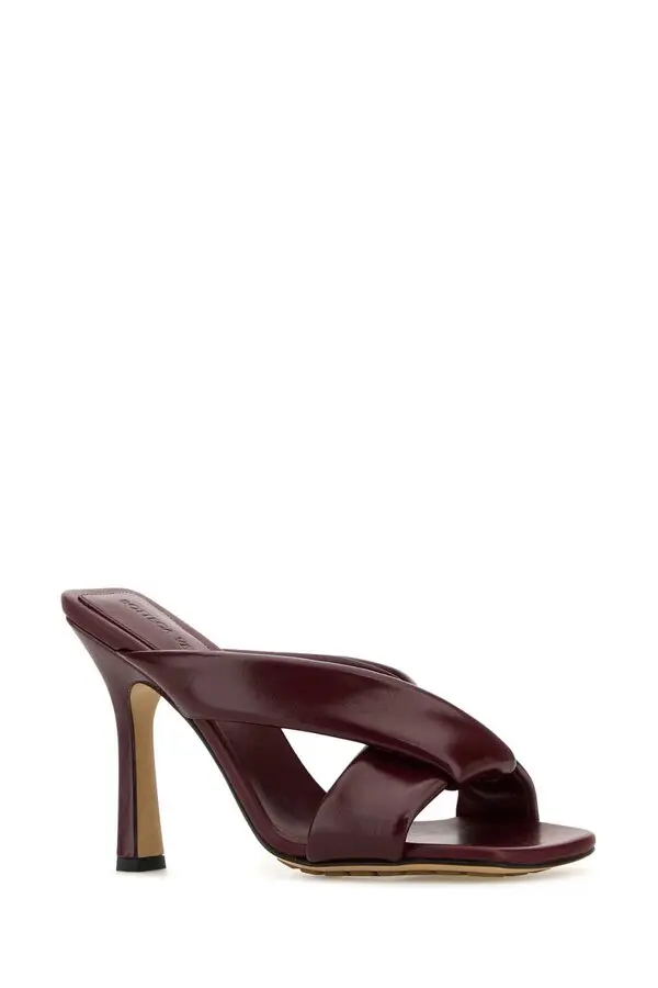 Bottega Veneta Burgundy Leather Riva Mules - Red