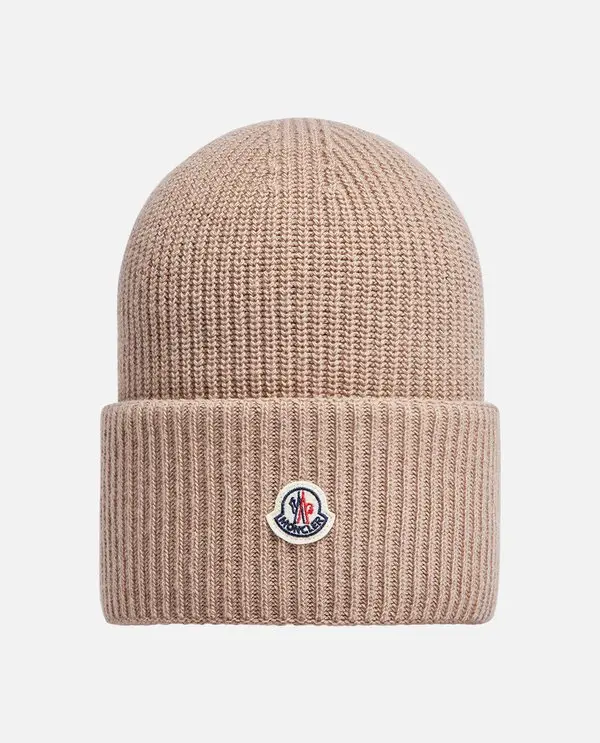 Moncler Ribbed Wool Cap With Logo Detail - Multicolor