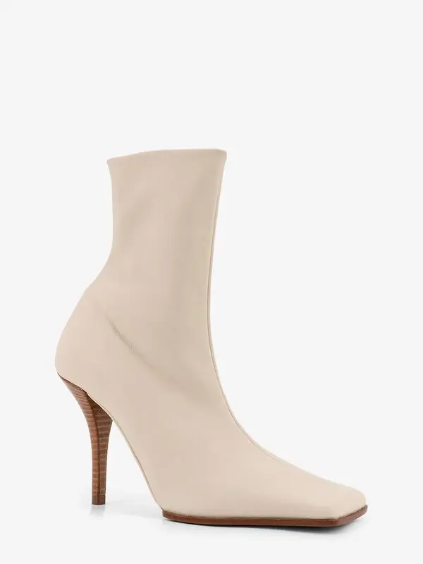 Alaïa Leather Zip Up Stiletto Heel Boots