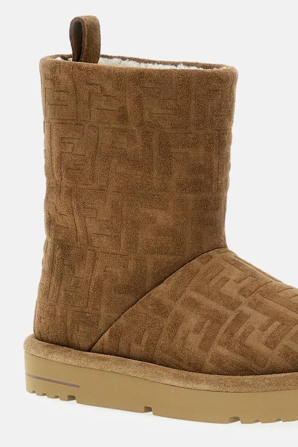 Fendi Embossed Ff Suede Après-ski Boots