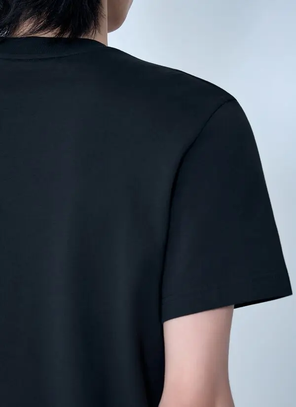 Moncler Embroidered Logo T-shirt - Black
