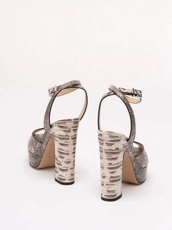 Fendi Embellished Sandals - Multicolor