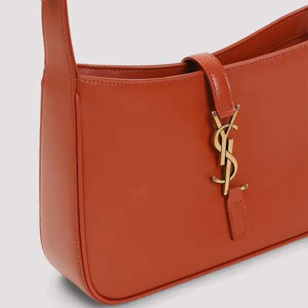 Saint Laurent Le 5 À 7 Hobo Bag