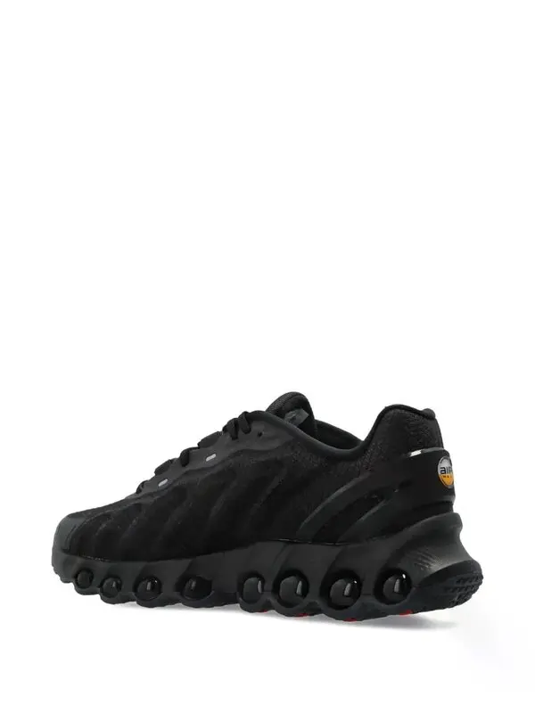 Nike Max Dn8 Lace-up Sneakers - Black