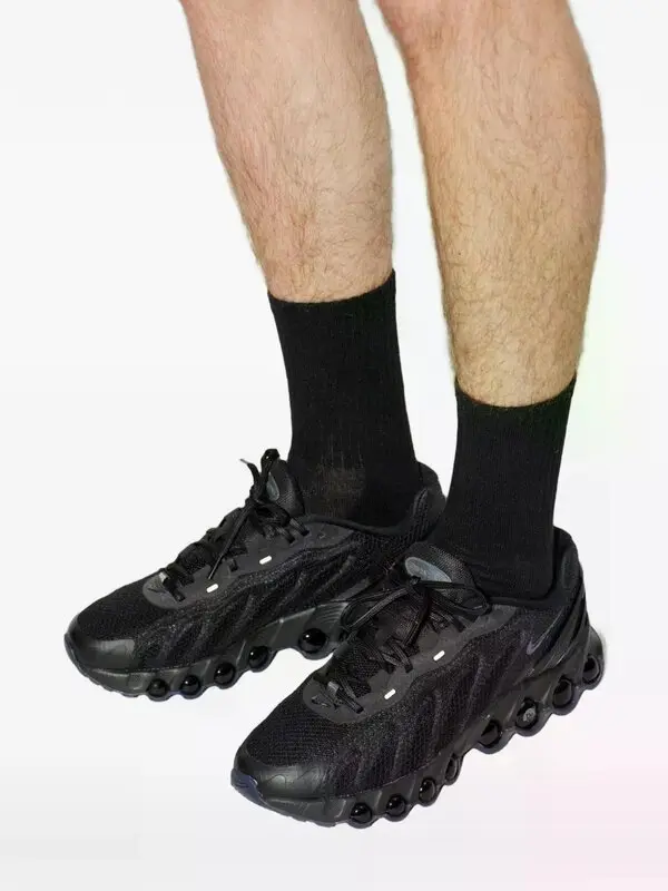 Nike Max Dn8 Lace-up Sneakers - Black