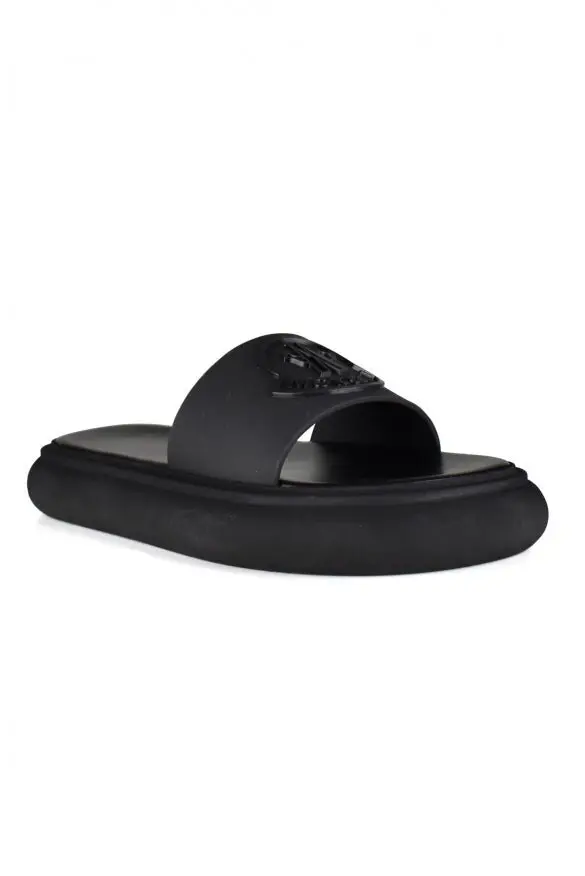 Moncler Slyder Slides With Embossed Logo - Black