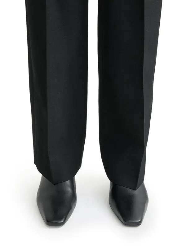 TOTEME Leather Mid Heel Boots - Black