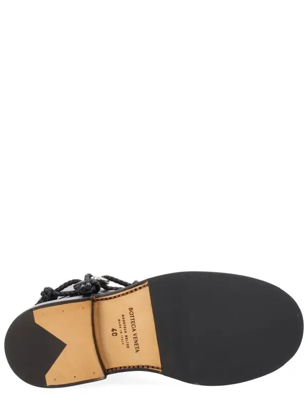 Bottega Veneta Calf Leather Braided Detail Boots - Black