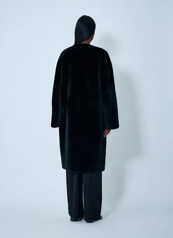TOTEME Shearling Finish Coat - Black
