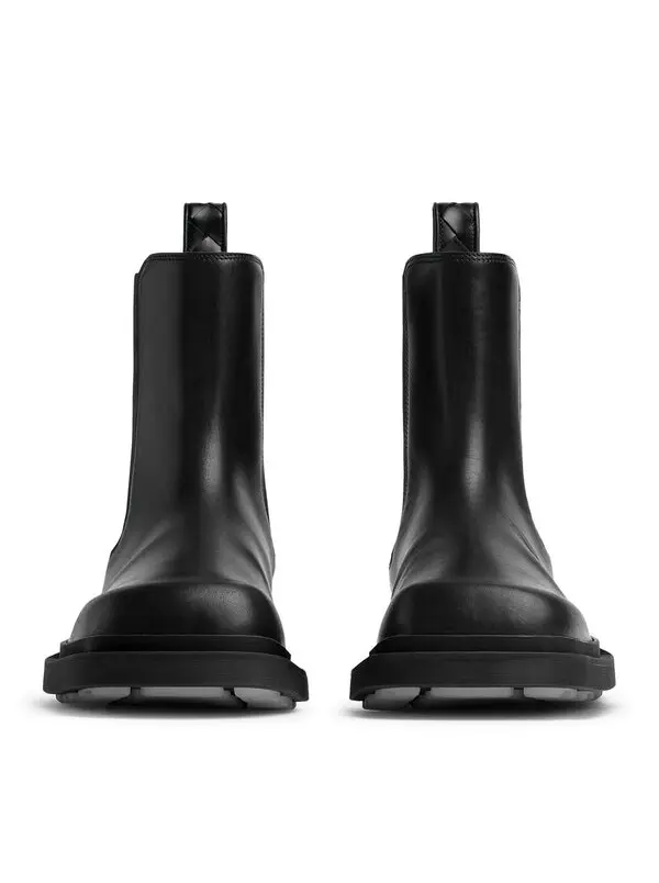 Bottega Veneta Leather Chelsea Boots With Square Toe And Lug Sole