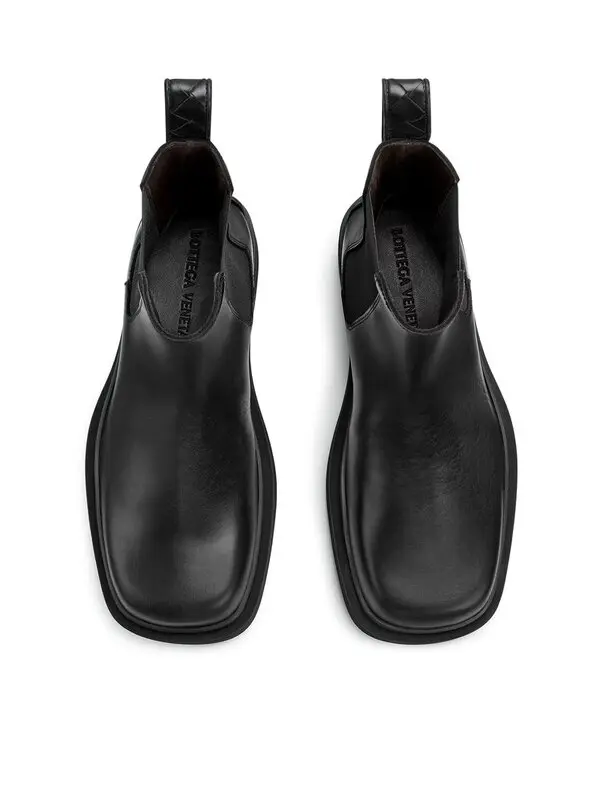 Bottega Veneta Leather Chelsea Boots With Square Toe And Lug Sole