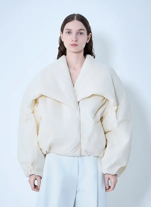 Jacquemus Oversized Quilted Bomber Jacket With Shawl Collar - White