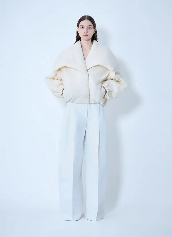 Jacquemus Oversized Quilted Bomber Jacket With Shawl Collar - White