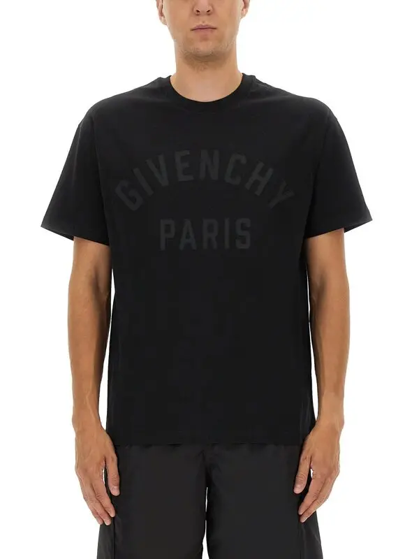 Givenchy T-shirt With Logo - Black
