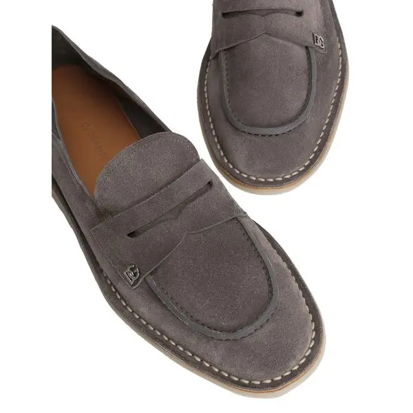 Dolce & Gabbana Grey Suede Loafers With Logo Plaque - Gray