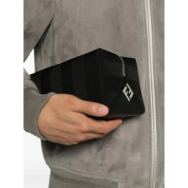 Fendi Ff Nylon Wash Bag - Black