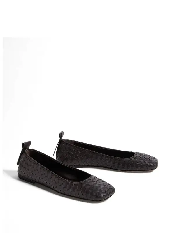 Bottega Veneta Leather Ballet Flats