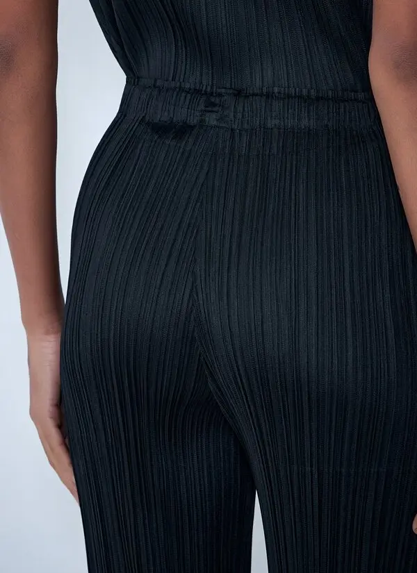 Issey Miyake Mid Rise Wide-leg Textured Weave Pleated Pants - Black