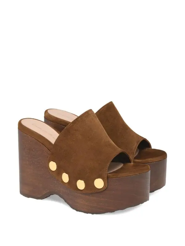 GIANVITO ROSSI Suede Wedge Sandals With Stud Detailing - Multicolor