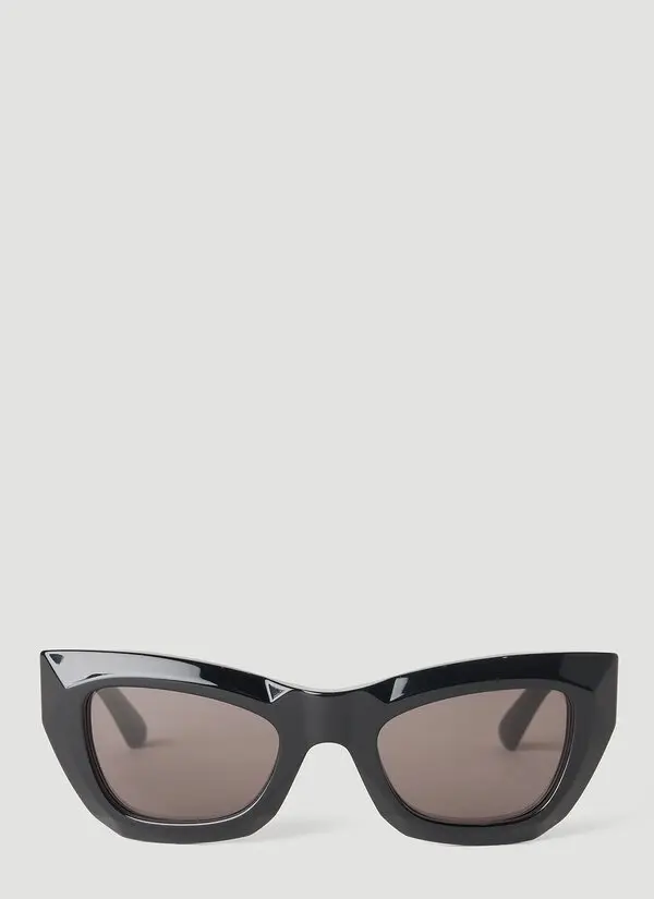 Bottega Veneta Cat Eye Sunglasses - Black