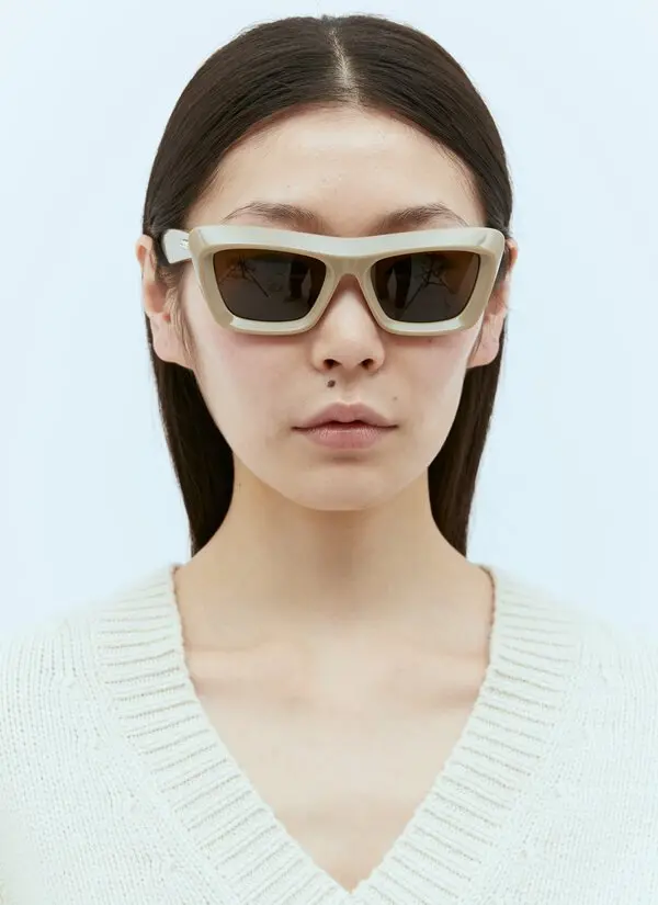 Bottega Veneta Classic Cat Eye Sunglasses - Brown