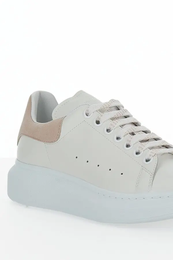 Alexander McQueen Smooth Calfskin Sneakers With Contrast Heel Tab