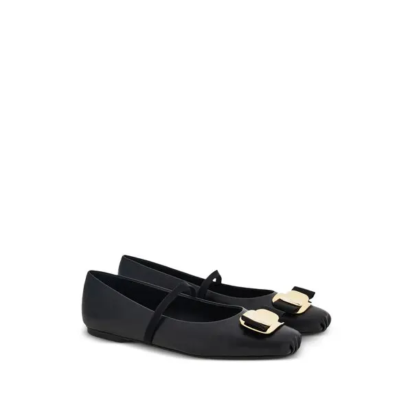 FERRAGAMO Lambskin Ballet Flats With Vara Bow Detail - Black