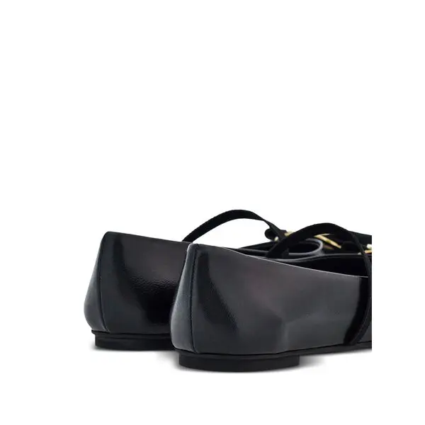 FERRAGAMO Lambskin Ballet Flats With Vara Bow Detail - Black