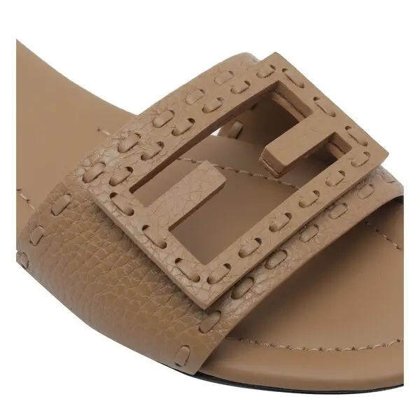 Fendi Baguette Slides - Cream
