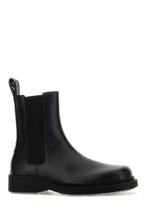 Bottega Veneta Calfskin Leather Chelsea Boots