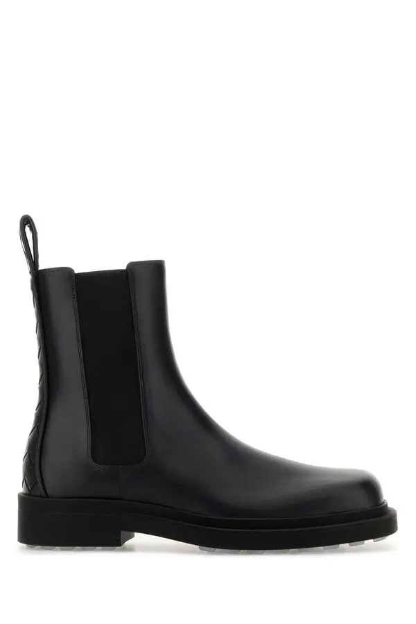 Bottega Veneta Calfskin Leather Chelsea Boots