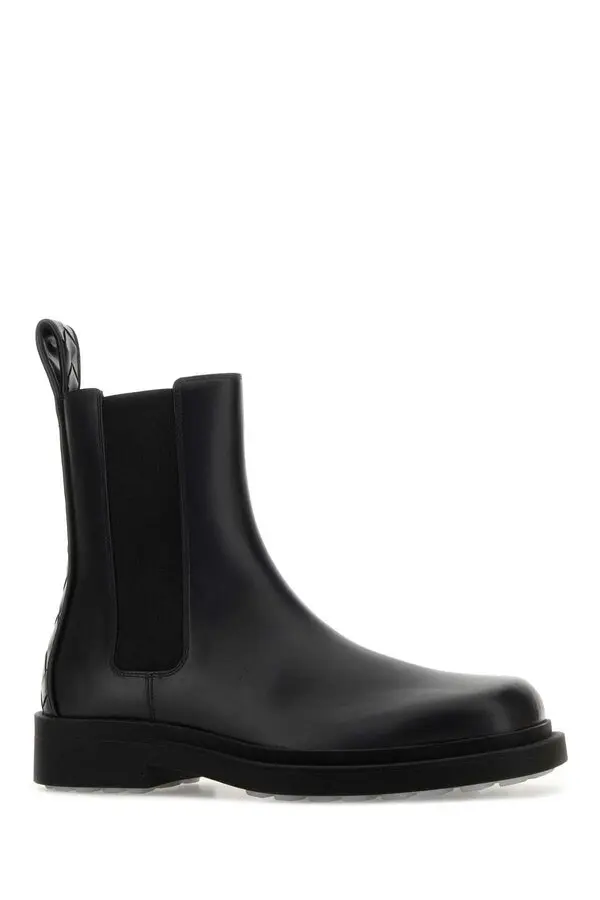 Bottega Veneta Calfskin Leather Chelsea Boots