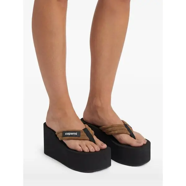 Coperni Platform Thong Sandals With Logo Plaque - Black
