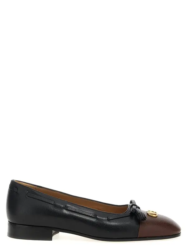 Valentino Garavani Valet Du Roi" Two-tone Leather Ballet Flats