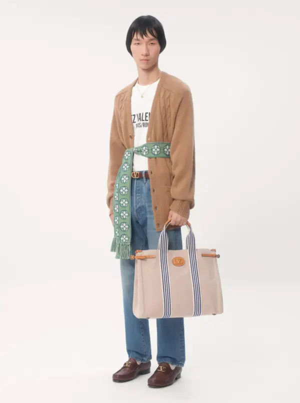 Valentino Garavani Chez' Crewneck T-shirt With Maxi Logo Print On The Front In Cotton - White