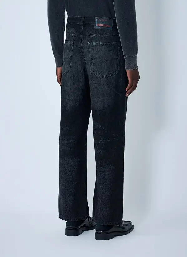 DIESEL® 2001 D-macro-fsh Jeans
