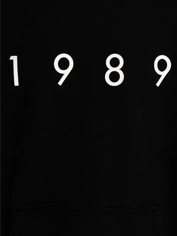 1989 STUDIO Logo Hoodie - Black