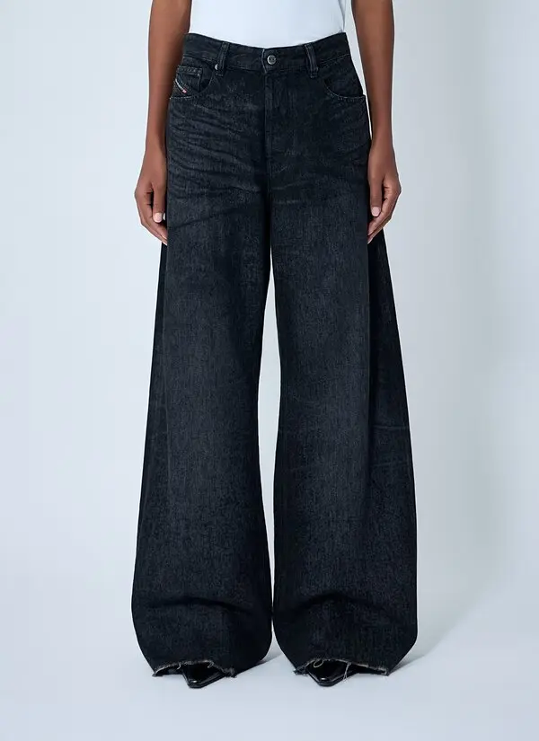 DIESEL® 1996 D-sire-fsh Wide-leg Jeans
