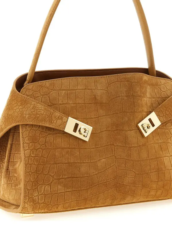 FERRAGAMO Hug Soft Shoulder Bag - Brown
