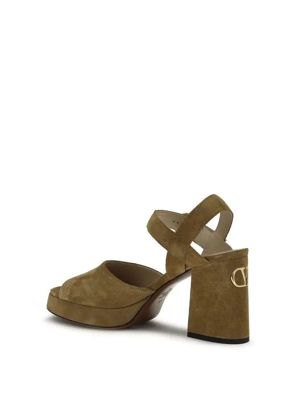 Valentino Garavani Suede Fawcette Platform Sandals - Cream