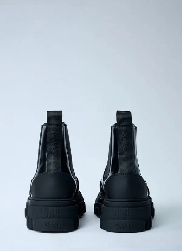 GANNI Low Chelsea Boots With Chunky Lug Sole